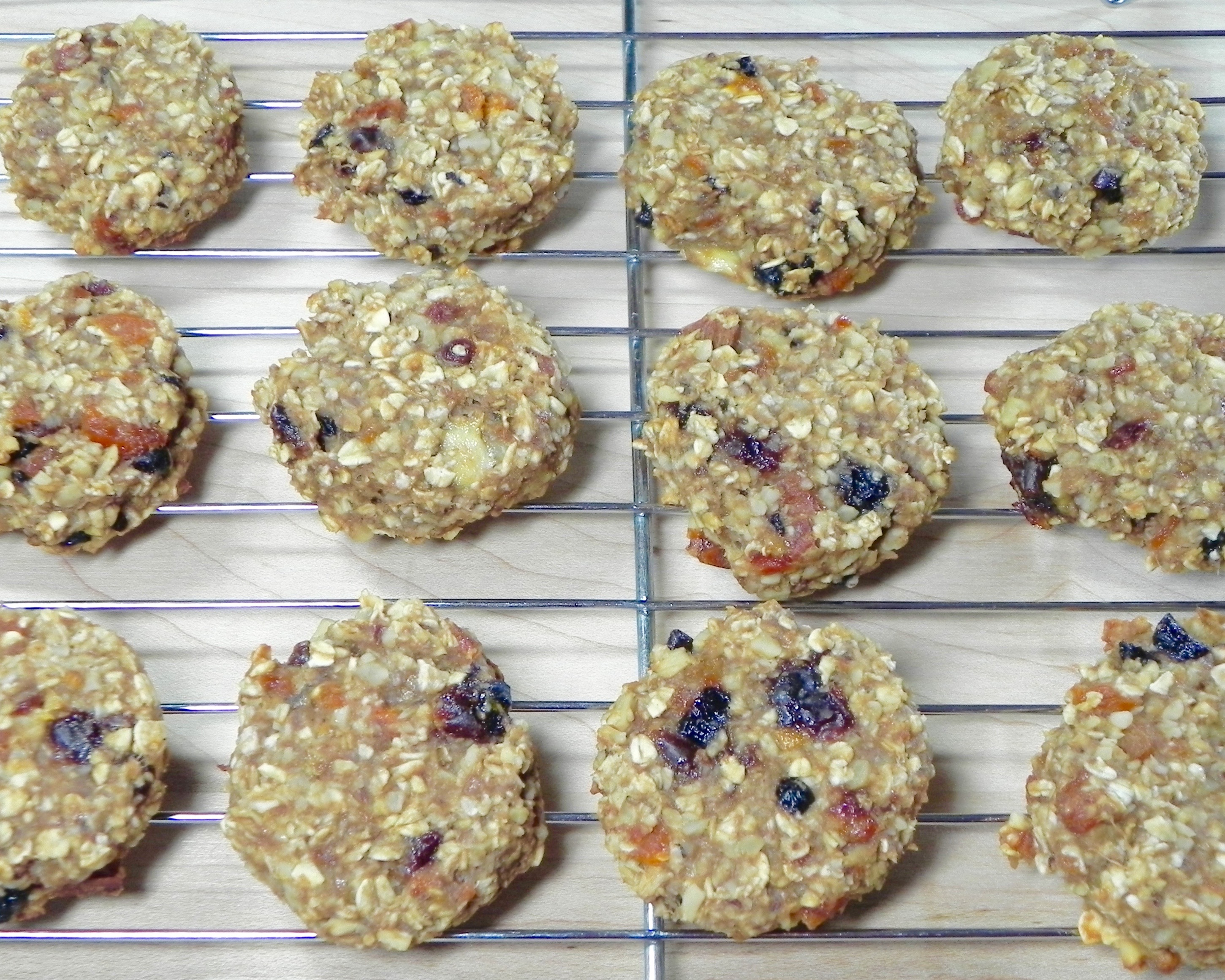 Fruit and Oat Cookies « Vegan Baking Up High